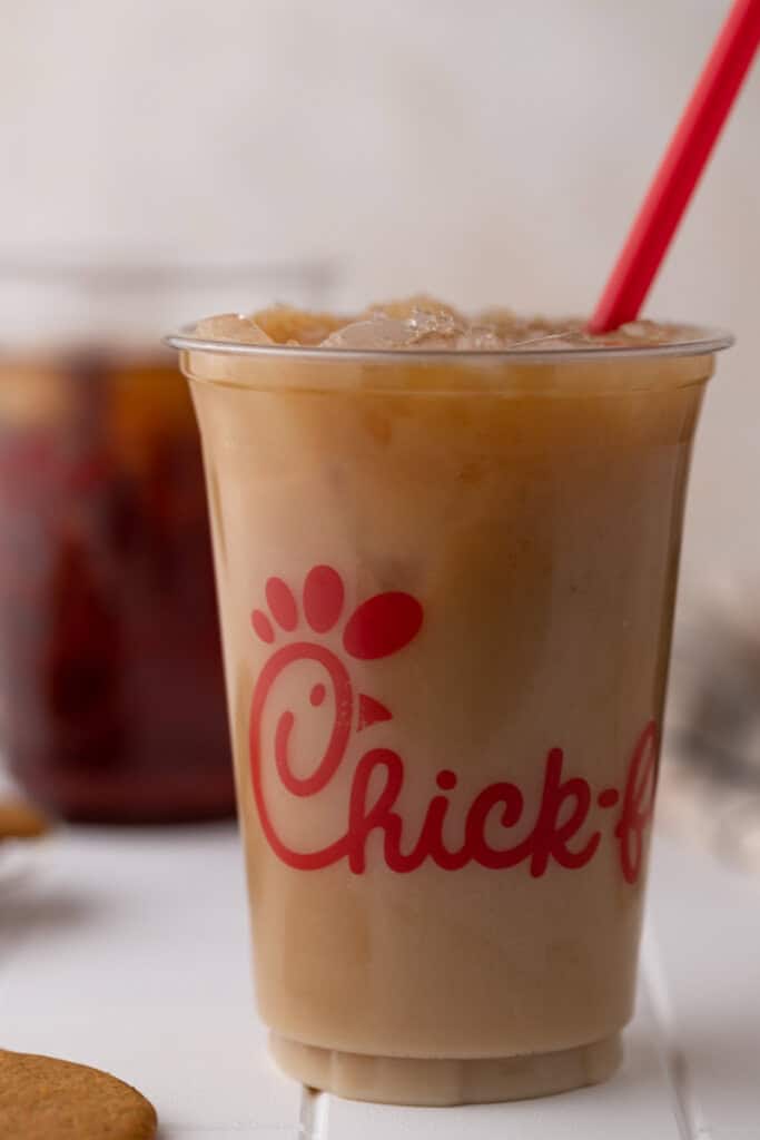 How to Make Chick-fil-A Iced Coffee at Home (Tastes Just Like the ...